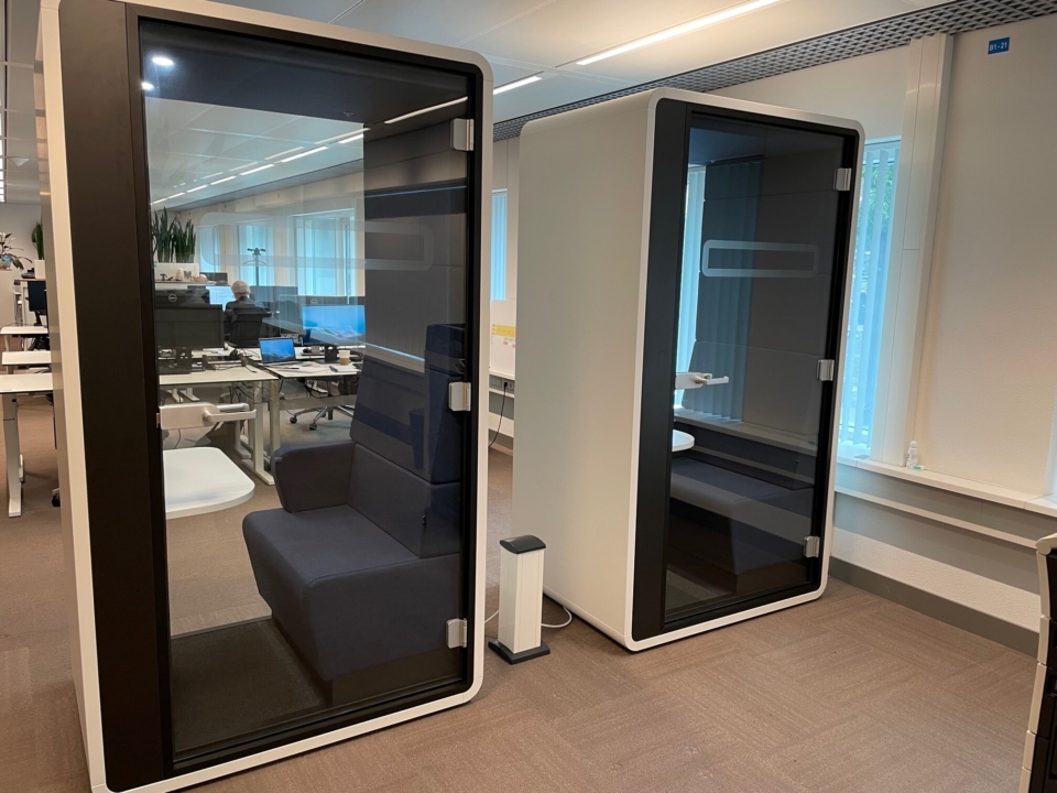 Hush Hybrid office booth | Versluis Kantoorinrichters